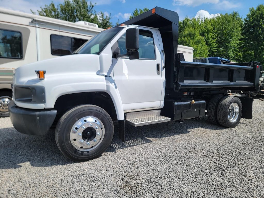 2005 GMC TOPKICK C5500 - Brechbuhler Truck Sales