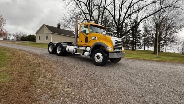 2010 MACK GRANITE GU713 - Brechbuhler Truck Sales