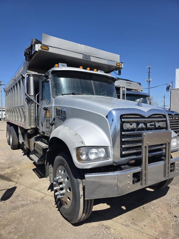 2015 MACK GRANITE GU713 - Brechbuhler Truck Sales