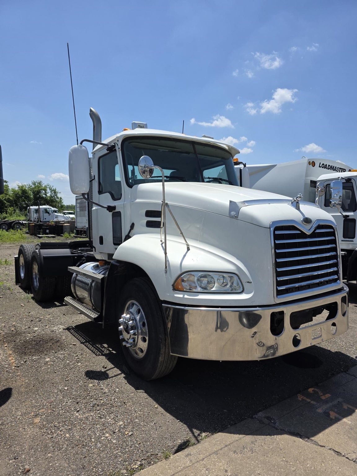 2007 MACK VISION CXN613 - Brechbuhler Truck Sales